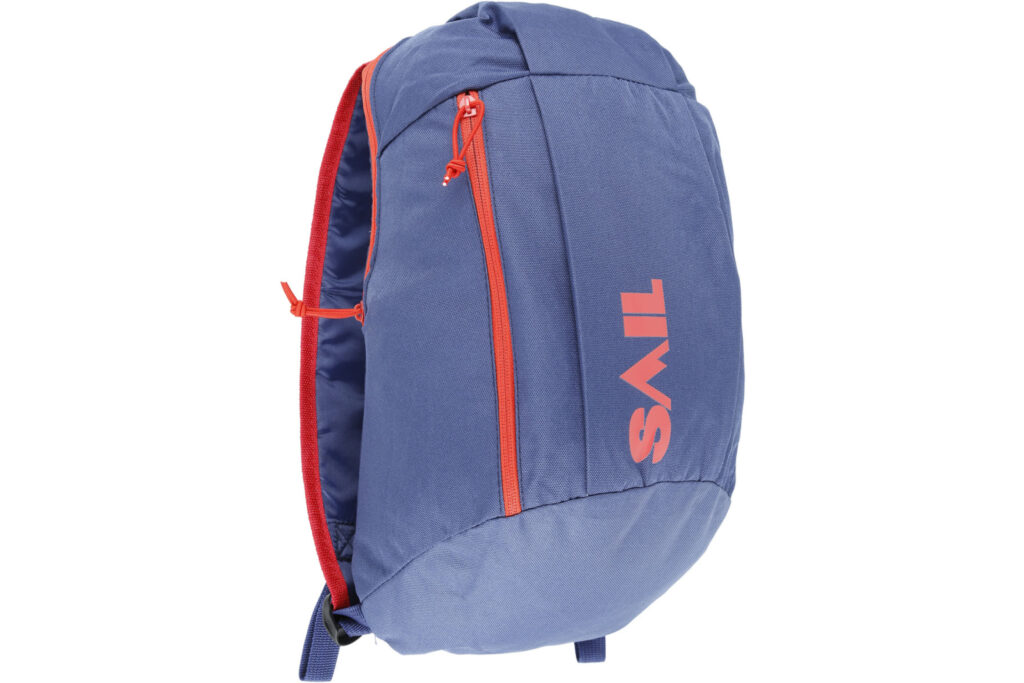 How to choose the best hiking backpack | SAIL Blog