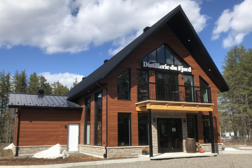Best After-Hike Spots in Quebec | SAIL Blog